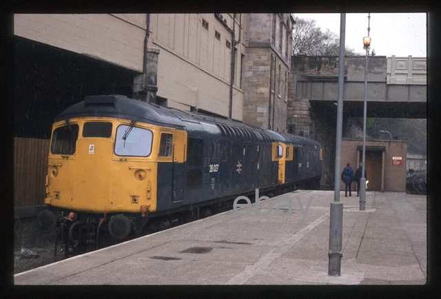 ORIGINAL 35MM SLIDE - Class 26's - 26027 & 26036 at Edinburgh 27.4.85 ...