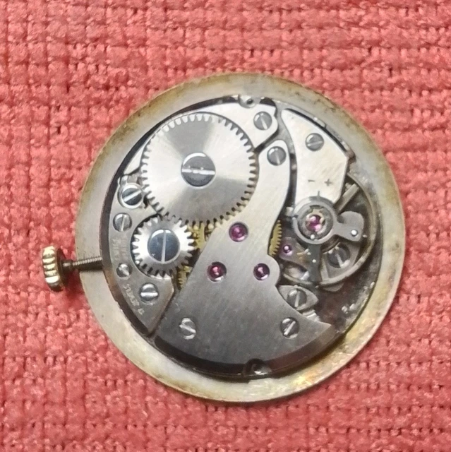 VINTAGE VERITY MAGNIFICENT Watch Movement (Working) For Spares ...
