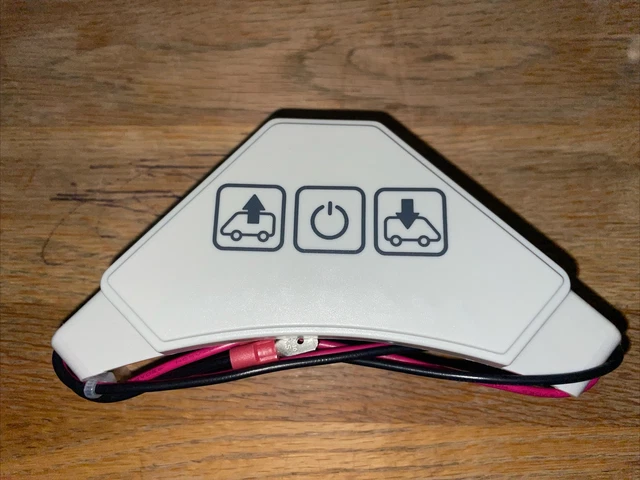 THULE OMNIVENT EXTRACTOR Rooflight Caravan Motorhome Touch Control ...