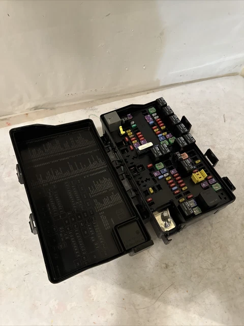 2018 RAM 1500 Power Distribution Fuse Relay Junction Box Oem ...