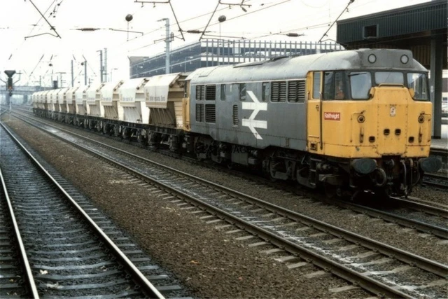 PHOTO CLASS 31 Loco No 31306 At Doncaster 1988 £2.00 - PicClick UK