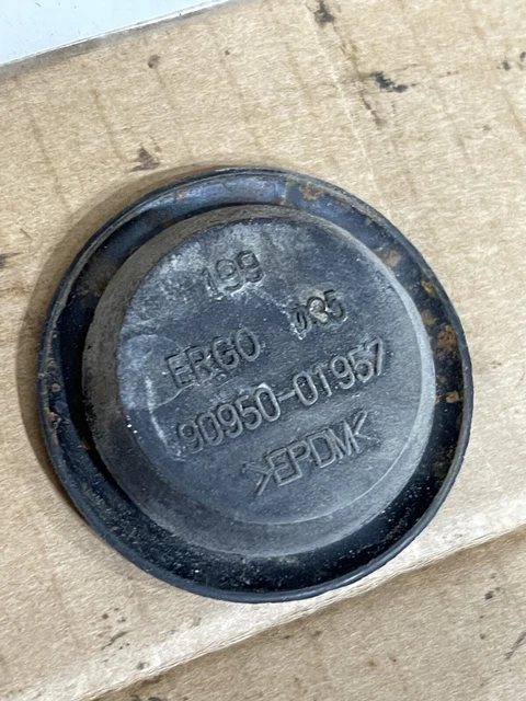 FLOOR PAN DRAIN Hole Rubber Plug 90950-01957 9095001957 OEM 2000-2023 Toyota $25.10 - PicClick AU