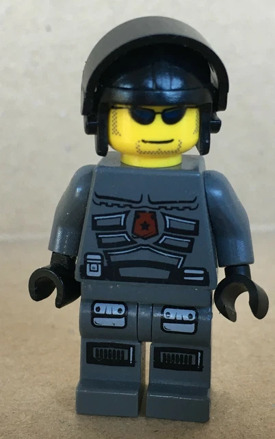LEGO® SPACE POLICE Officer Minifigure from Set 5979 Max Security ...