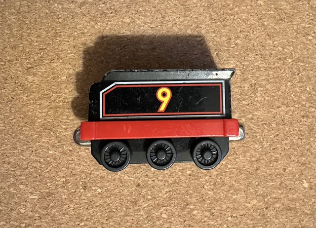 THOMAS & FRIENDS Die Cast Take Along Donald no. 9 Tender Only £0.99 ...