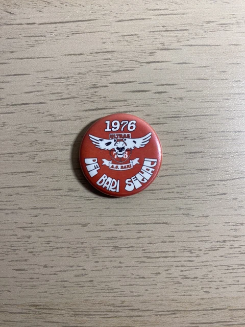 SPILLA ULTRAS BARI Ucn 1976 Curva Nord Bari Tricolore Pins Ultrà EUR 4 ...