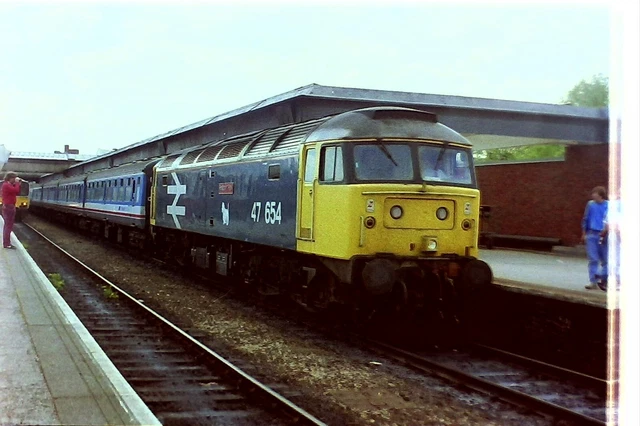 35MM RAILWAY COLOUR Negative Class 47 654 at Derby £1.95 - PicClick UK
