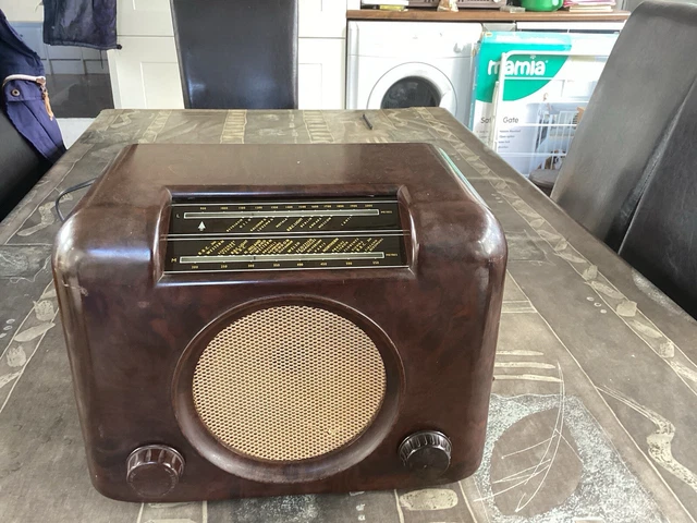 BUSH DAC 90 A Bakelite Radio. £40.00 - PicClick UK