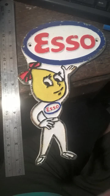 VERY RARE VINTAGE ESSO PETROL OIL Drop Figure Advert 11" CAST IRON 70s ...