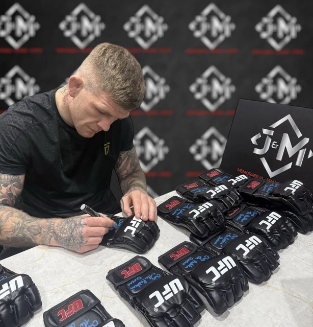 CHRIS DUNCAN SIGNED Framed UFC Glove £159.00 - PicClick UK