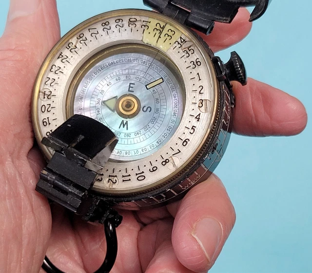 VINTAGE WW2 POCKET FIELD COMPASS - 1942 MK III - T.G.Co.Ltd. LONDON £45 ...