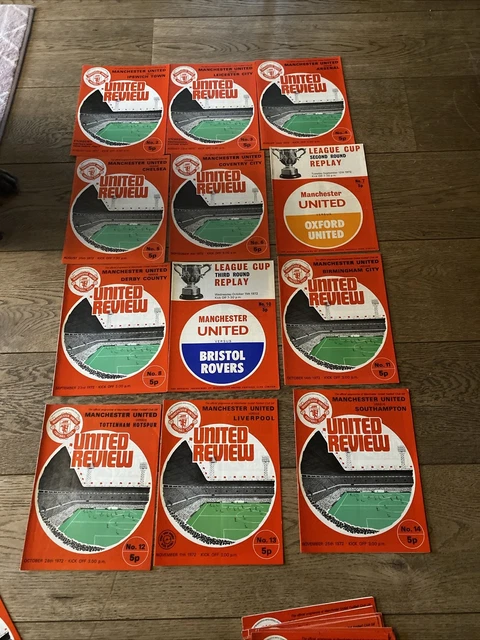 MANCHESTER UNITED PROGRAMMES In Binder X21 1972/73 Listed £10.00 ...