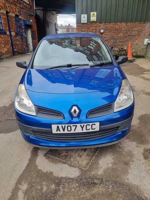 RENAULT CLIO MK3 MKIII Front Bumper and Grills Blue Terna 185 2005-2009 ...
