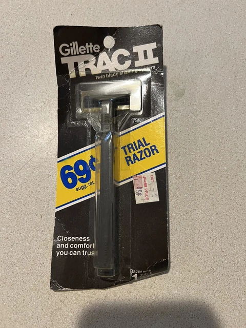 VINTAGE NOS GILLETTE TRAC II RAZOR Twin Blades NEW IN PACKAGE $19.00 ...