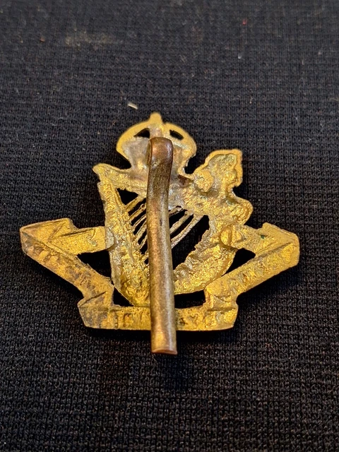 8TH KINGS ROYAL Irish Hussars Theatre Made Cast Cap Badge Kings Crown £ ...