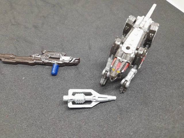 TRANSFORMERS BUMBLEBEE STUDIO Series 83 Soundwave Weapon, Missile and ...