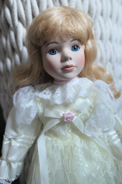 PROMENADE COLLECTION &VICTORIA& Fine Bisque Porcelain Doll Collectable ...