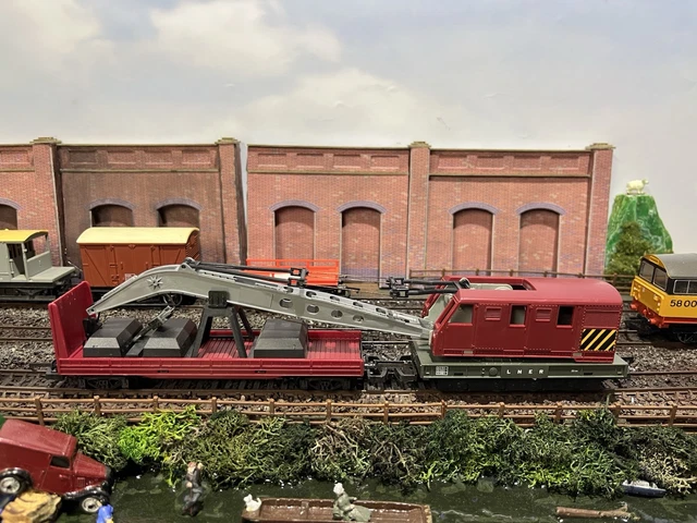 LIMA 309059W HO/OO Gauge 35ton Breakdown Crane LNER Livery in Good ...