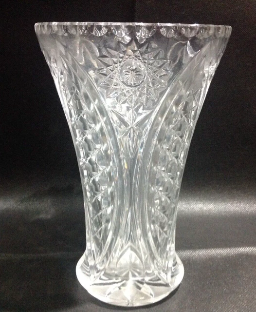ANCIEN VASE EN verre cristal tailler pointes de diamant et rosaces EUR ...