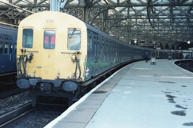 F86 35MM NEGATIVE Class 415 5115 Waterloo £2.54 - PicClick UK