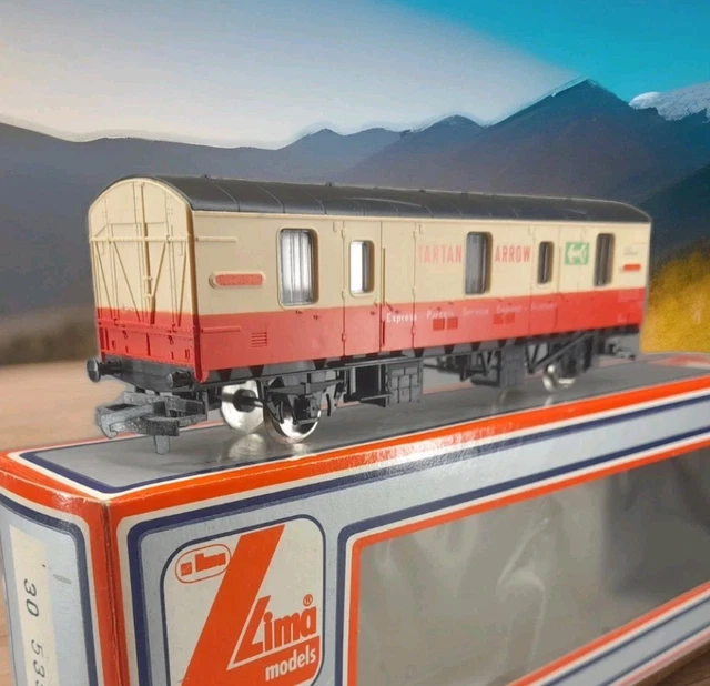 BOXED LIMA 305335 BR Tartan Arrow Express Parcels Scotland England ...
