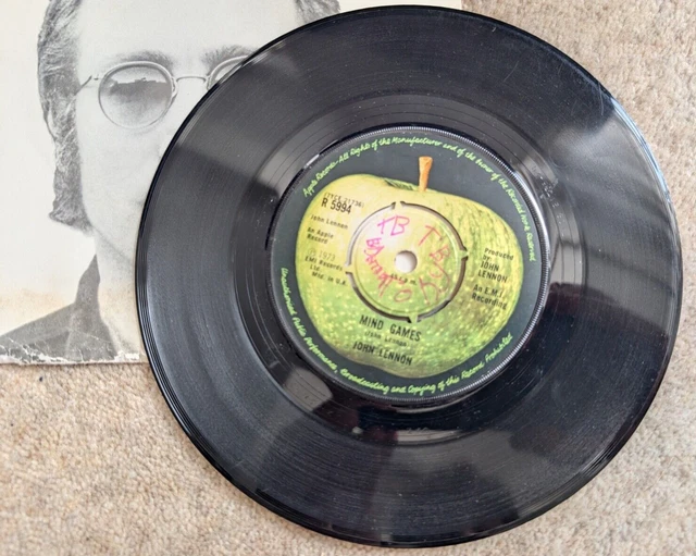 JOHN LENNON MIND Games 7" vinyle single 45 disque 1973 Royaume-Uni Apple The Beatles EUR 3,54 ...