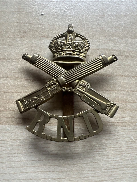 TB193- RND ROYAL Naval Division Machine Gun Corps Slider Cap Badge £34. ...