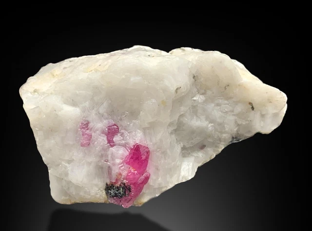 NATURAL RUBY CRYSTAL 114 CT W/Matrix Mineral Specimen From Jegdalak ...