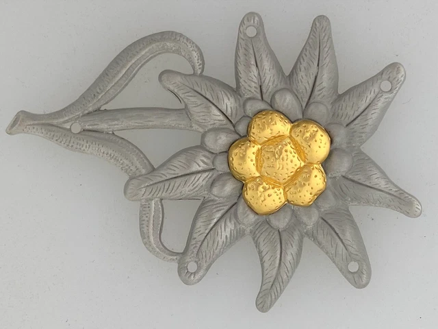 WWII GERMAN ARMY Gebirgsjager mountain troops metal edelweiss badge ...