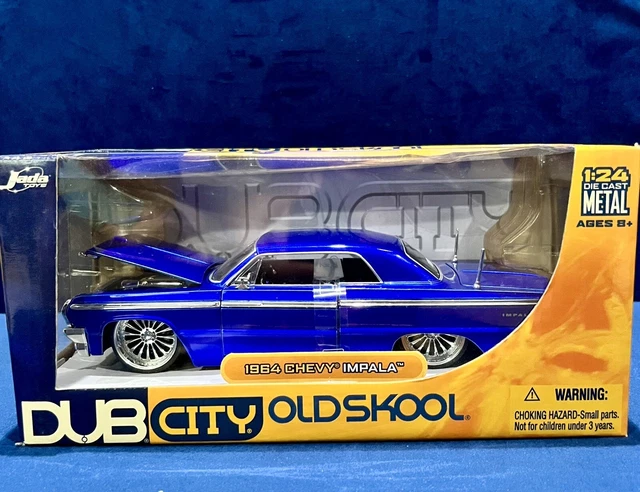 JADA DUB CITY Old Skool 1:24 1964 Chevy Impala Lowrider Electric Blue ...