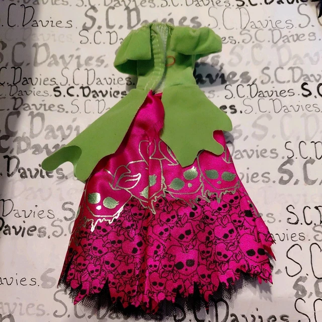 MONSTER HIGH DRACULAURA Replacement snow bites dress only,scarily ever ...