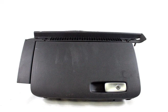 8X1857035B TIROIR RANGEMENT Tableau de Bord Côté Droite AUDI A1 1.6 D ...