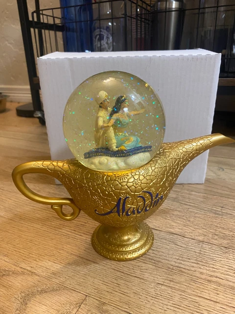 DISNEY ALADDIN & Jasmine Snow Globe Musical Box Figurine Toy Magic Lamp ...