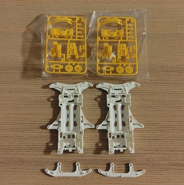 MINI 4WD VS Chassis Polycarbonat ABS verstärkt 2 Sets - Gelb & Weiß EUR ...