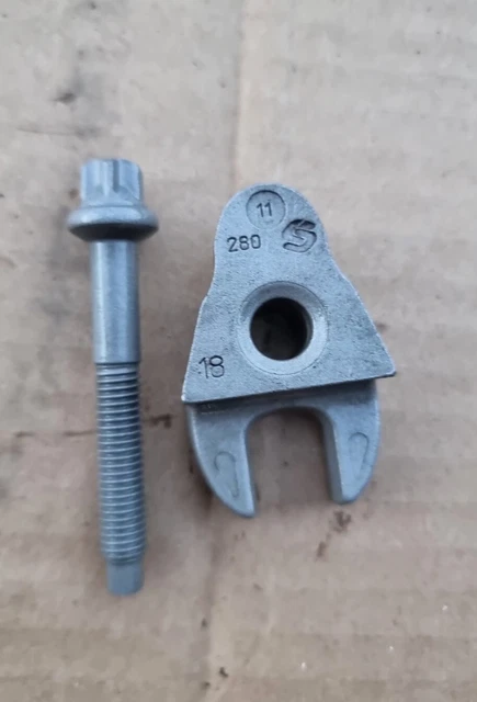 INJECTOR CLAMP + Bolt Ford Peugeot Citroen 1.4 1.5 1.6 Hdi Tdc Bosch ...