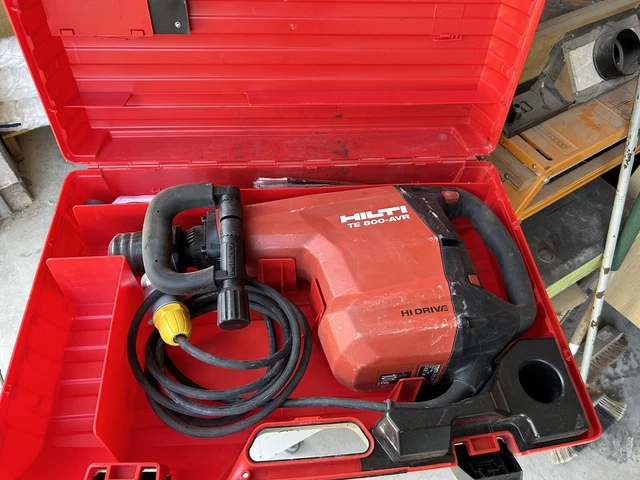 HILTI TE 800 AVR Concrete Demolition Hammer/Breaker With Case 110v £550 ...