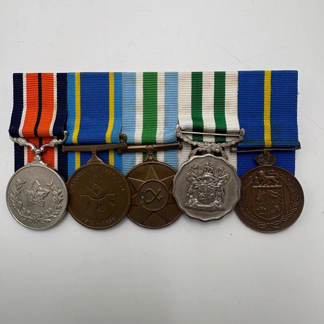 SADF SOUTH AFRICAN Group of 5 Medals M64 £68.28 - PicClick UK