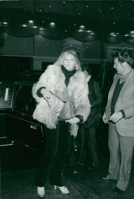 ACTRESS KIM NOVAK with her husband Richard Mall... - Vintage Photograph ...