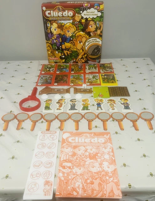 CLUEDO JUNIOR DETECTIVE 2000 Board Game Hasbro Waddingtons. **See ...