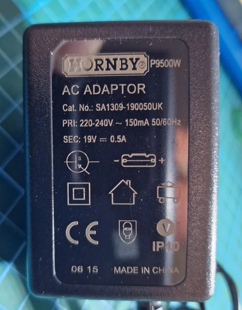 MICRO SCALEXTRIC POWER Base Track + Power Transformer & 2 x Controllers ...