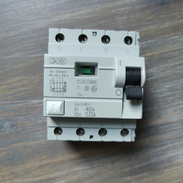 INTERRUPTEUR DIFFÉRENTIEL BACO 4 pol. 400V In 40A EUR 17,95 - PicClick FR
