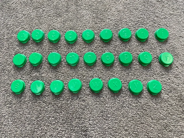 SMARTIES PLASTIC LIDS Vintage Green Full Alphabet ...