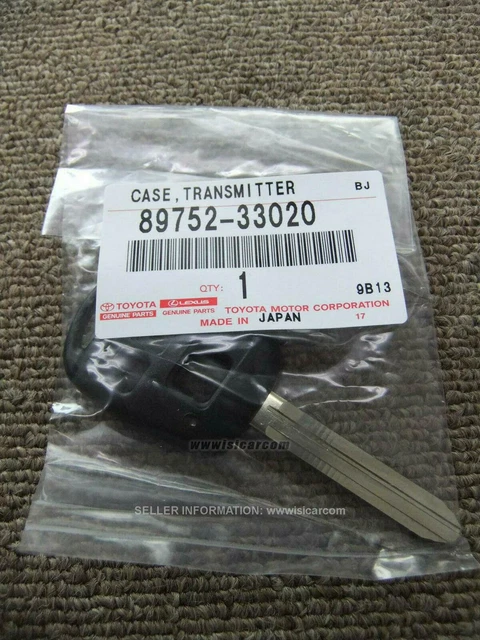 TOYOTA NOAH AZR60 Case, Transmitter Housing (Key) 89752-33020 £34.72 ...
