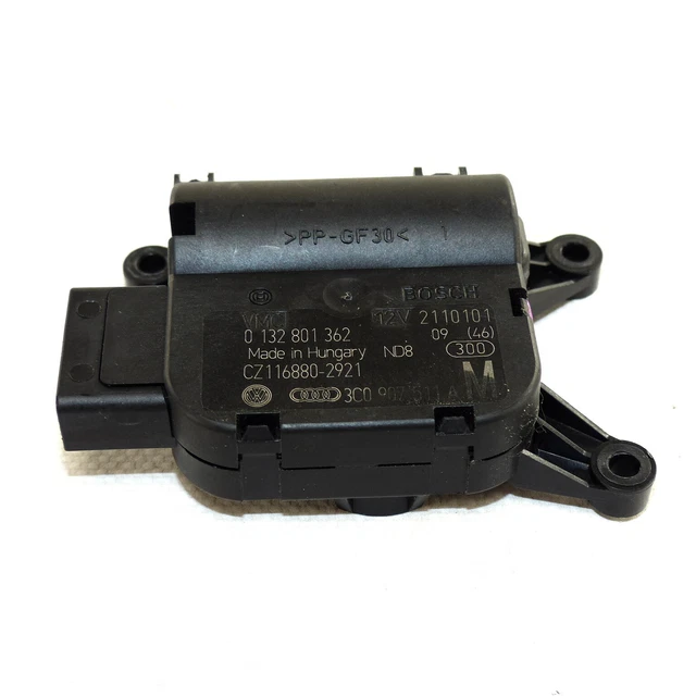 SERVOMOTEUR VERTEILERKLAPPE CHAUFFAGE 3C0907511A VW Golf 5 6 Passât B6 ...