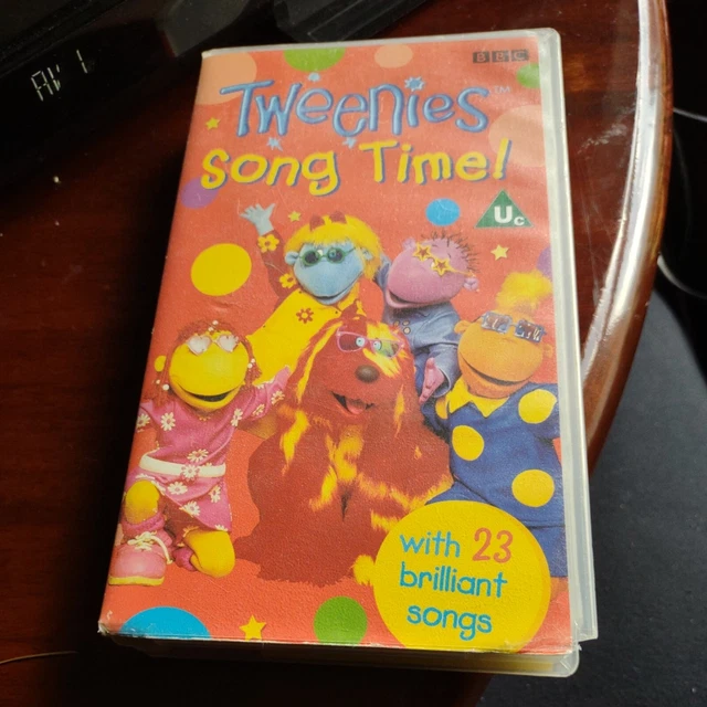TWEENIES - Songs And Surprises (VHS, 2001) VHS (Yellow Tape) [My Ref 394] ** £14.99 - PicClick UK