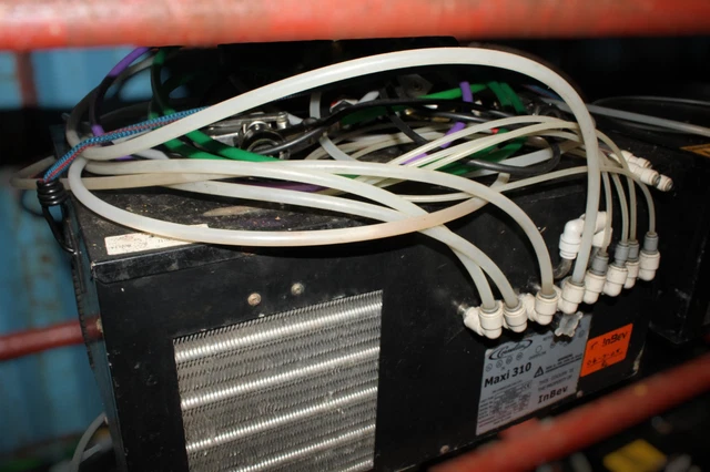 CORNELIUS MAXI 310 Beer Cooler 2 Line Under Counter Shelf Flash Beer ...