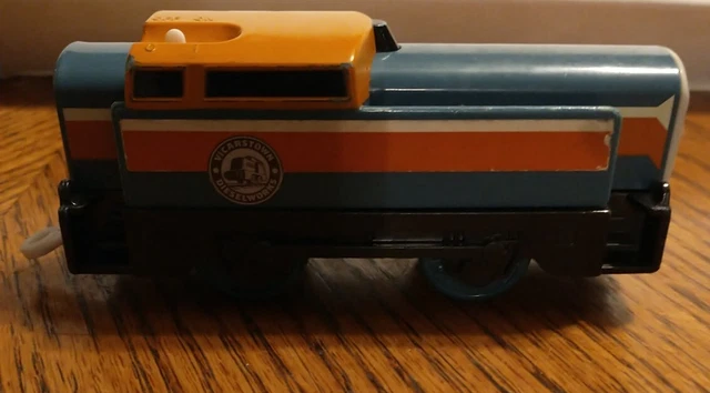 THOMAS & FRIENDS Trackmaster 2010 Den Motorized Engine Mattel £14.15 ...