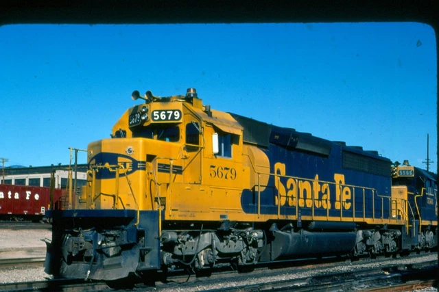 ATSF 5679 SD45-2, San Bernardino, Ca, 02/78 ; Kodachrome original EUR 7,72 - PicClick FR