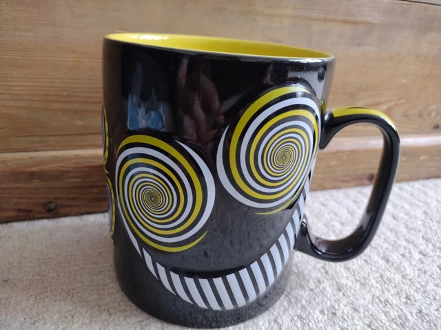 THE SMILER ALTON Towers Huge Ceramic Mug The Merlin Entertainment Group ...