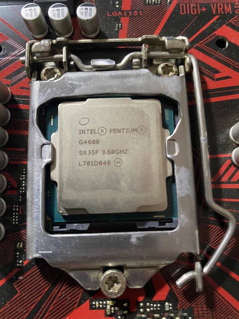 CPU INTEL PENTIUM Gold G4600 SR35F 3.60Ghz 3MB Cache Kaby Lake. LGA1151 2C/4T EUR 11,00 ...