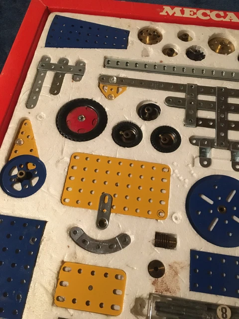 VINTAGE MECCANO SET 8 (1970's) All Manuals, Hardly used see photos £120 ...